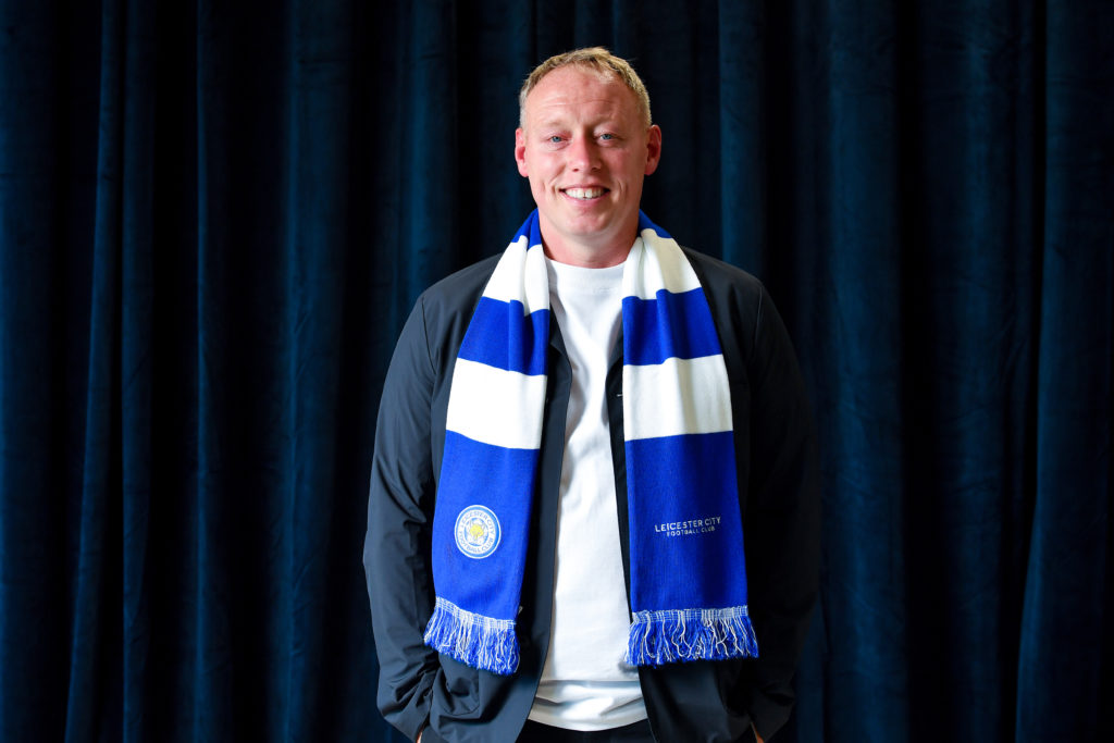 Leicester City ready to pay £22m to sign 'excellent' player as Steve ...