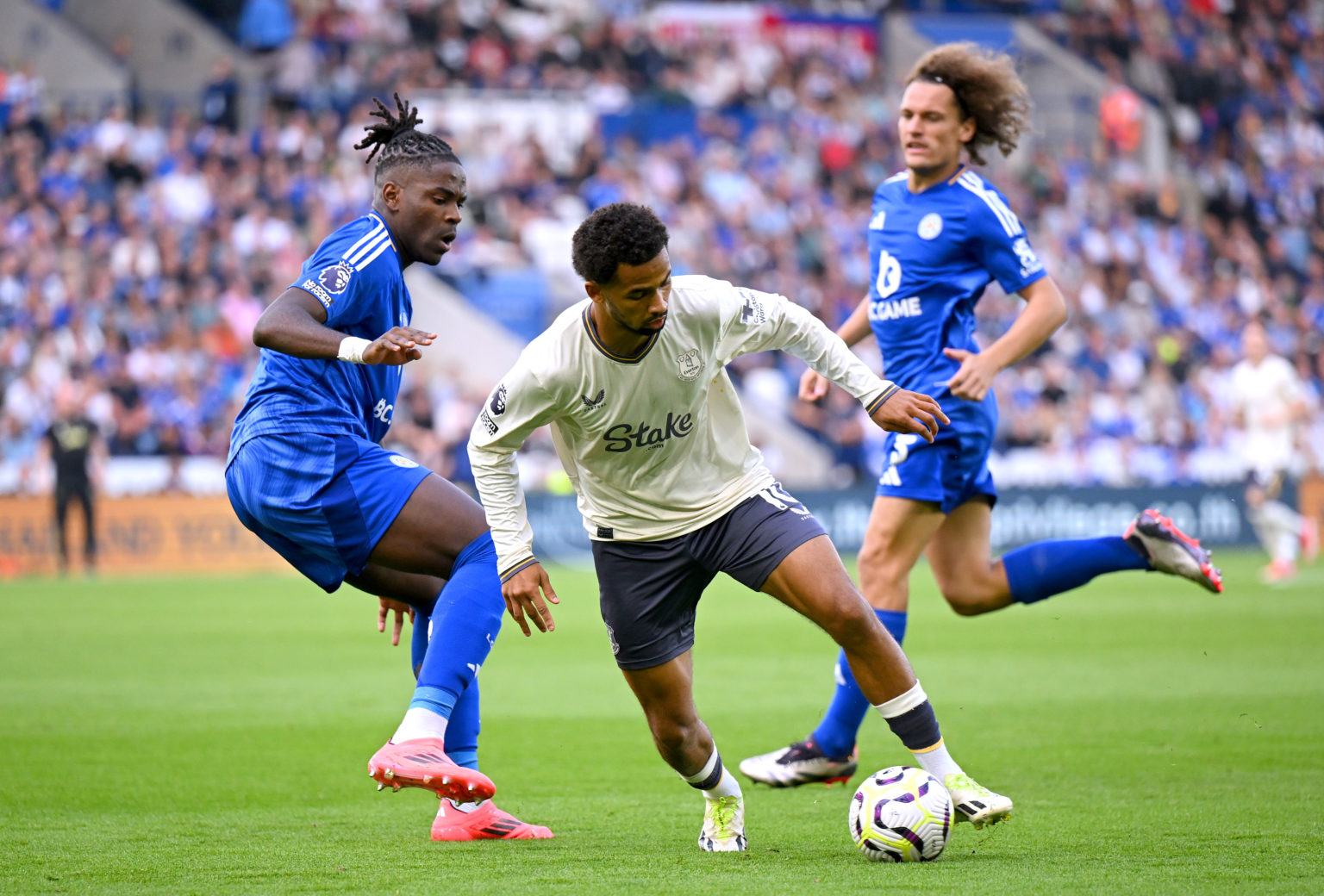 Leicester City handed VAR official for Arsenal clash who 'dropped a big ...